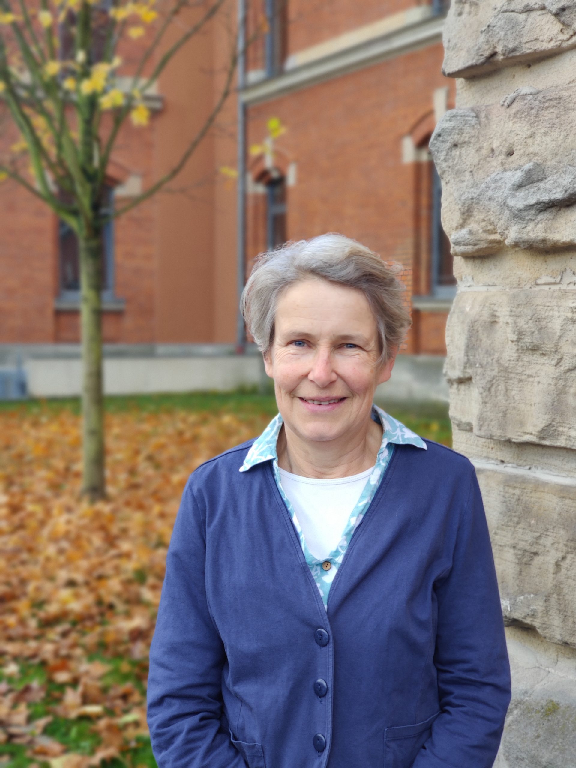 Ute Bollert - Institute of Applied Quantum Technologies